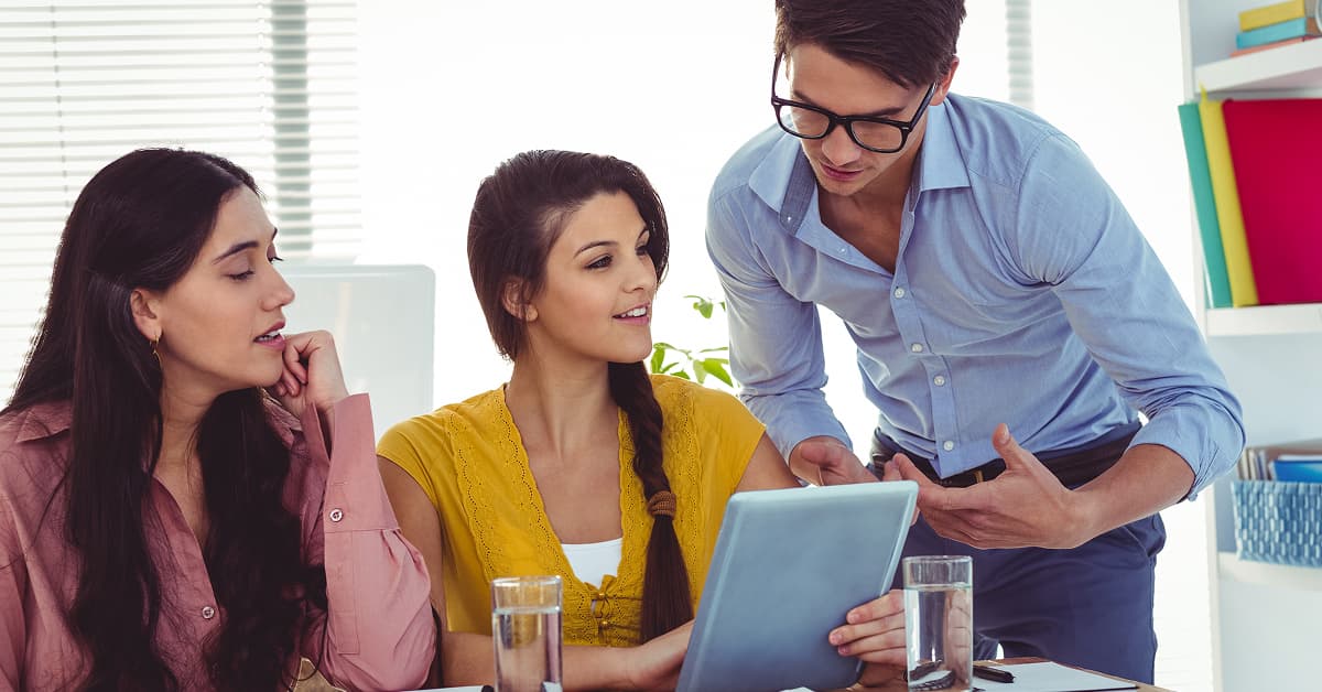 How to do digital marketing for young entrepreneurs - Highzeal